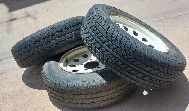 Milanuncios - vendo 4 ruedas de Suzuki samurai