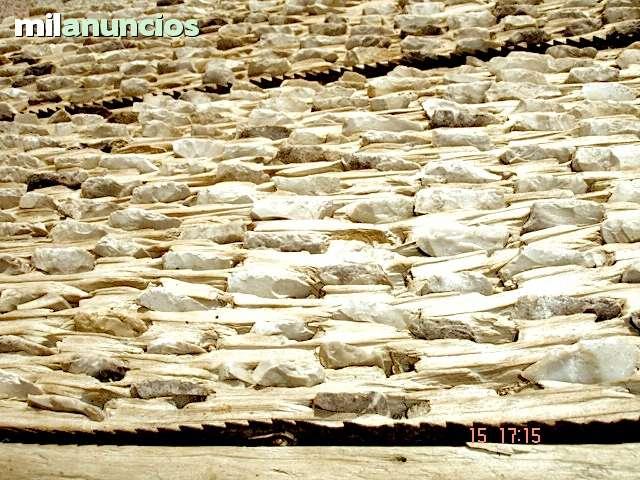 Milanuncios - Trillo madera cuchillas y piedras silex