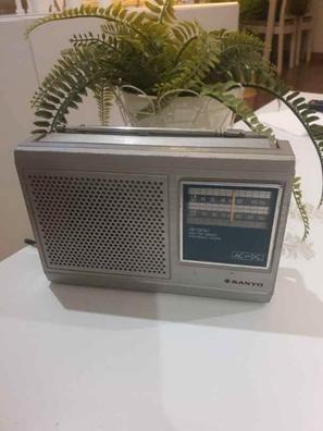 Milanuncios - Antigua radio transistor sanyo