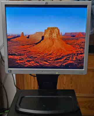Milanuncios - Monitor HP 1740