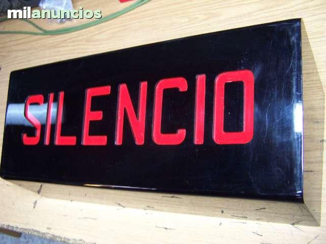 Milanuncios - Rotulo luminoso sala - silencio grabando