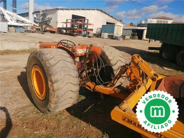 Milanuncios - TRACTOR FIAT 411-R