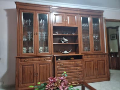 Milanuncios - Se regala mueble de salón clásico.