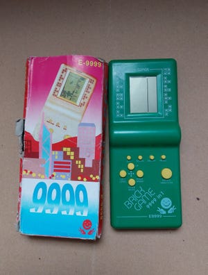 Consola brick game | Milanuncios